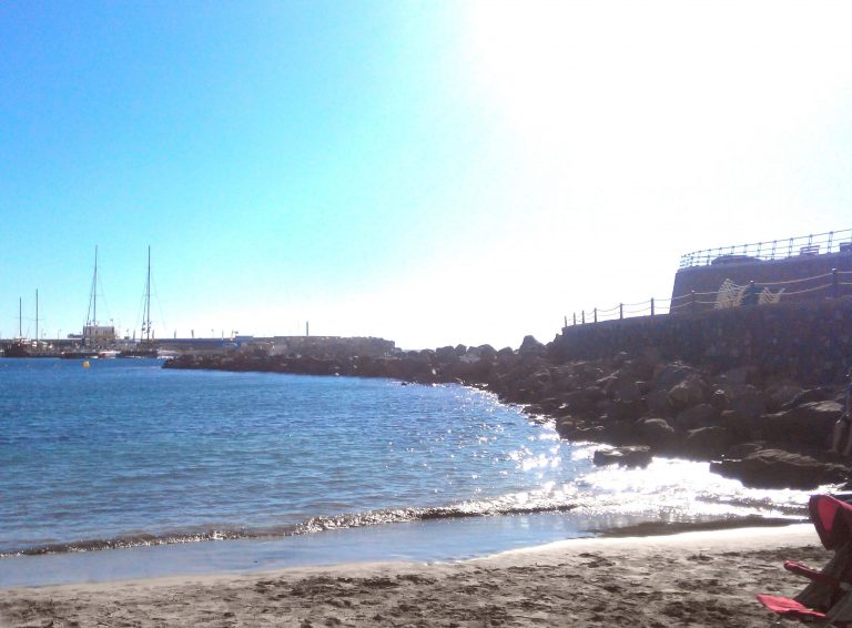 Review of Playa de Puerto Colon (Playa La Pinta) - Tenerife beach